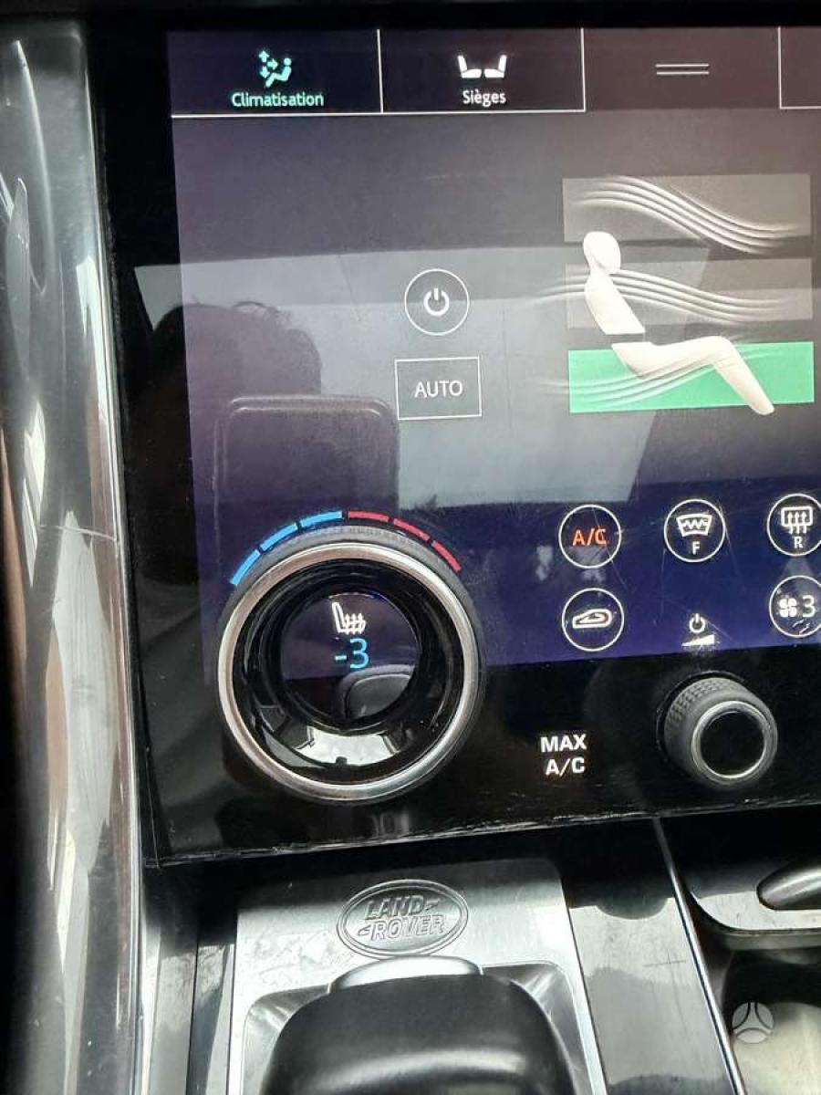 Melns Land Rover Range Rover Sport 2019 Viļņa, ar dzinēja tilpumu 2.00 L un nobraukumu 172 tūkst. km par 29990 €, foto 19 vietnē AUTOMOTO.COM.LV
