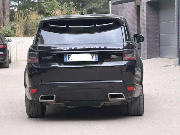 Black Land Rover Range Rover Sport 2019 in Vilnius, with an engine capacity of 2.00 L and mileage of 172 thousand km for 26350 €, photo 5 on AUTOMOTO.COM.LV