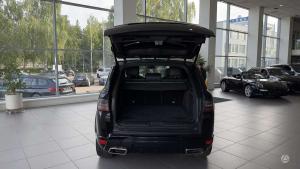 Black Land Rover Range Rover Sport 2019 in Marijampole, with an engine capacity of 2.99 L and mileage of 228 thousand km for 26999 €, photo 6 on AUTOMOTO.COM.LV