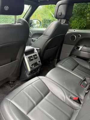 Melns Land Rover Range Rover Sport 2019 Marijampole, ar dzinēja tilpumu 2.99 L un nobraukumu 150 tūkst. km par 28950 €, foto 6 vietnē AUTOMOTO.COM.LV