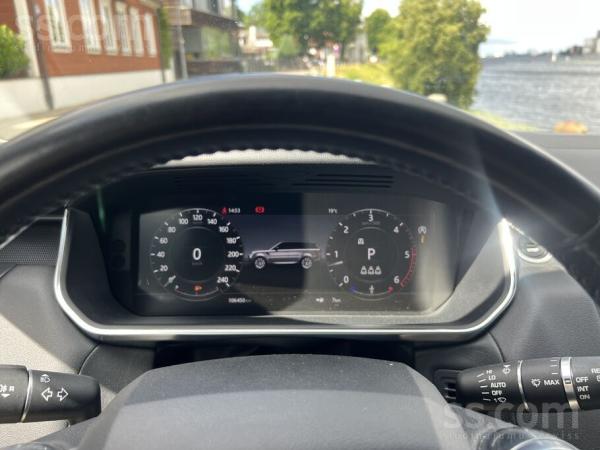 Black Land Rover Range Rover Sport 2020 in Riga, with an engine capacity of 3.00 L and mileage of 107 thousand km for 26000 €, photo 9 on AUTOMOTO.COM.LV