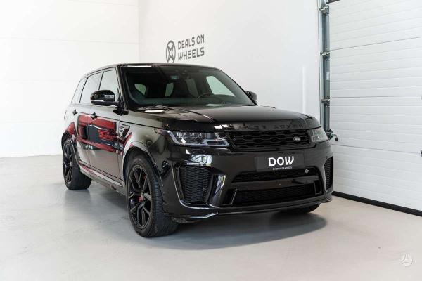 Black Land Rover Range Rover Sport 2020 in Vilnius, with an engine capacity of 5.00 L and mileage of 118 thousand km for 59900 €, photo 1 on AUTOMOTO.COM.LV