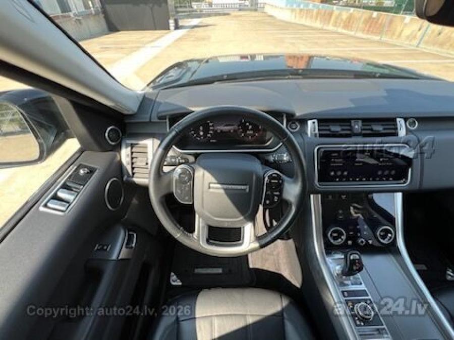 Black Land Rover Range Rover Sport 2020 in Tallinn, with an engine capacity of 3.00 L and mileage of 71 thousand km for 45000 €, photo 10 on AUTOMOTO.COM.LV