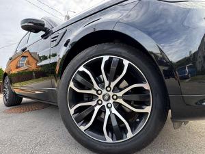 Melns Land Rover Range Rover Sport 2020 Šauļi, ar dzinēja tilpumu 3.00 L un nobraukumu 214 tūkst. km par 25880 €, foto 11 vietnē AUTOMOTO.COM.LV