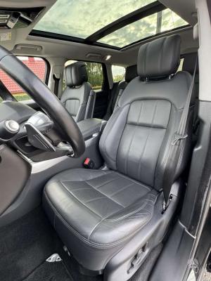 Melns Land Rover Range Rover Sport 2020 Šauļi, ar dzinēja tilpumu 3.00 L un nobraukumu 214 tūkst. km par 25880 €, foto 18 vietnē AUTOMOTO.COM.LV