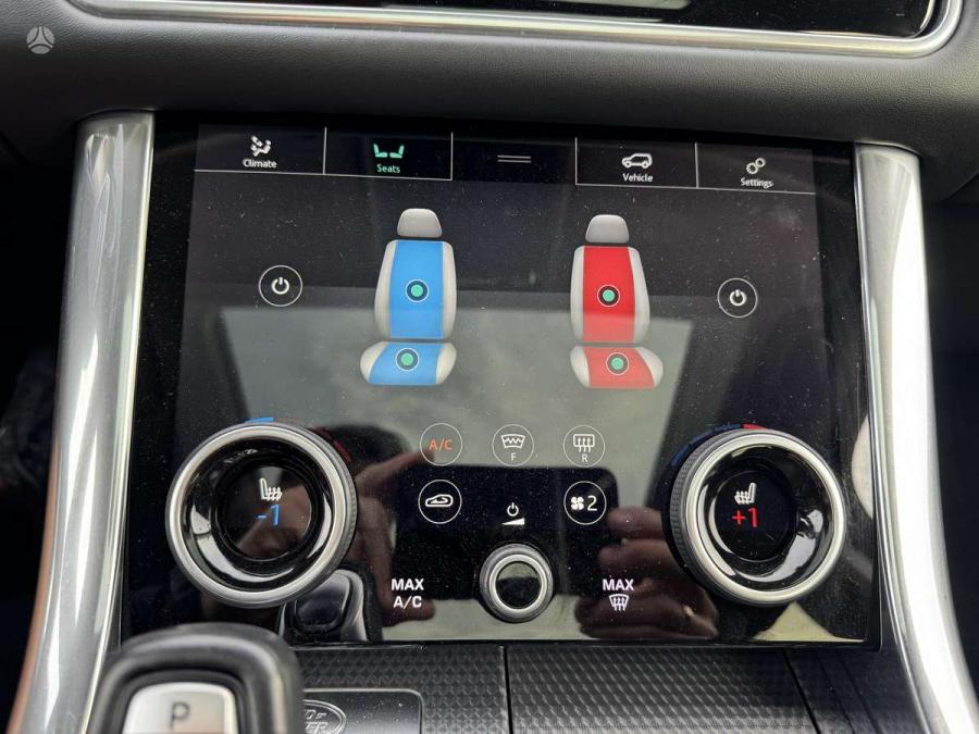 Melns Land Rover Range Rover Sport 2020 Šauļi, ar dzinēja tilpumu 3.00 L un nobraukumu 214 tūkst. km par 25880 €, foto 24 vietnē AUTOMOTO.COM.LV