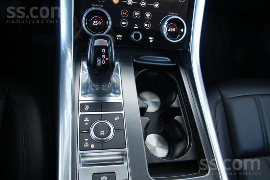 Melns Land Rover Range Rover Sport 2020 Rīga, ar dzinēja tilpumu 3.00 L un nobraukumu 116 tūkst. km par 29000 €, foto 22 vietnē AUTOMOTO.COM.LV
