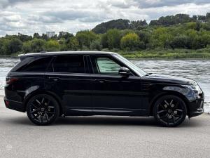 Black Land Rover Range Rover Sport 2020 in Kaunas, with an engine capacity of 2.99 L and mileage of 124 thousand km for 35000 €, photo 3 on AUTOMOTO.COM.LV