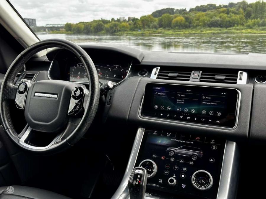 Black Land Rover Range Rover Sport 2020 in Kaunas, with an engine capacity of 2.99 L and mileage of 124 thousand km for 35000 €, photo 11 on AUTOMOTO.COM.LV