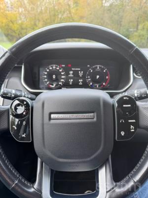 Black Land Rover Range Rover Sport 2020 in Riga, with an engine capacity of 3.00 L and mileage of 103 thousand km for 29700 €, photo 11 on AUTOMOTO.COM.LV