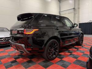 Black Land Rover Range Rover Sport 2021 in Vilnius, with an engine capacity of 3.00 L and mileage of 197 thousand km for 32900 €, photo 5 on AUTOMOTO.COM.LV