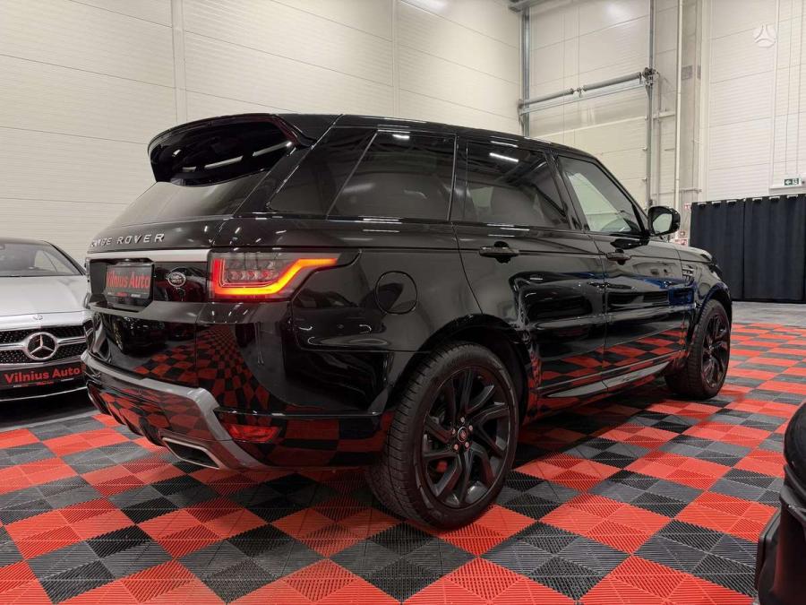 Black Land Rover Range Rover Sport 2021 in Vilnius, with an engine capacity of 3.00 L and mileage of 197 thousand km for 32900 €, photo 5 on AUTOMOTO.COM.LV
