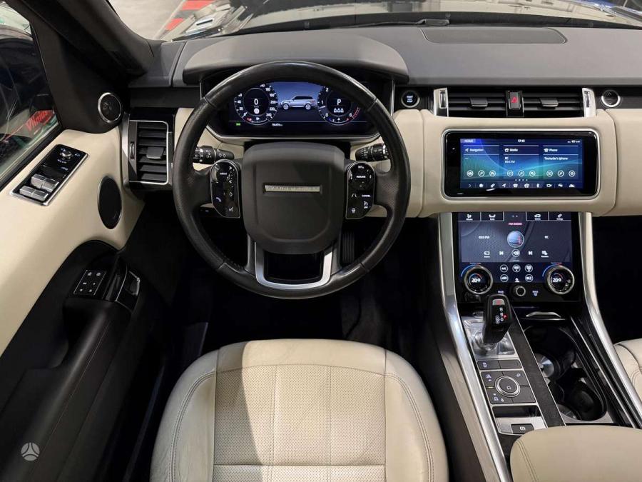 Black Land Rover Range Rover Sport 2021 in Vilnius, with an engine capacity of 3.00 L and mileage of 197 thousand km for 32900 €, photo 21 on AUTOMOTO.COM.LV