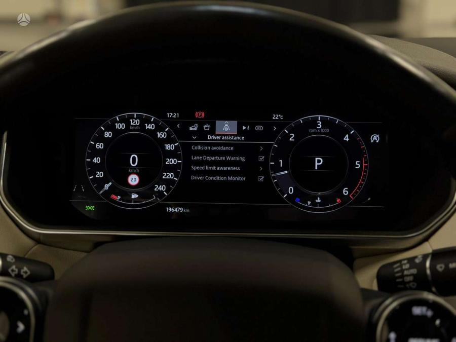 Black Land Rover Range Rover Sport 2021 in Vilnius, with an engine capacity of 3.00 L and mileage of 197 thousand km for 32900 €, photo 25 on AUTOMOTO.COM.LV