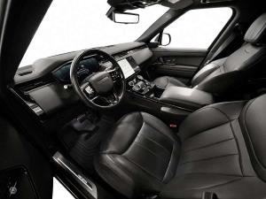 Black Land Rover Range Rover Sport 2023 in Kaunas, with an engine capacity of 3.00 L and mileage of 106 thousand km for 85000 €, photo 8 on AUTOMOTO.COM.LV