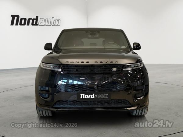 Melns Land Rover Range Rover Sport 2024 Tallina, ar dzinēja tilpumu 3.00 L un nobraukumu 50 tūkst. km par 109900 €, foto 3 vietnē AUTOMOTO.COM.LV