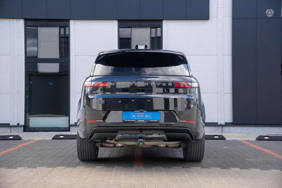 Melns Land Rover Range Rover Sport 2025 Viļņa, ar dzinēja tilpumu 3.00 L un nobraukumu 15 tūkst. km par 89900 €, foto 11 vietnē AUTOMOTO.COM.LV