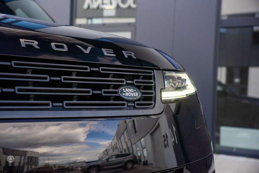 Melns Land Rover Range Rover Sport 2025 Viļņa, ar dzinēja tilpumu 3.00 L un nobraukumu 15 tūkst. km par 89900 €, foto 36 vietnē AUTOMOTO.COM.LV