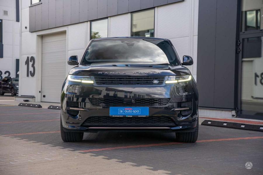 Melns Land Rover Range Rover Sport 2025 Viļņa, ar dzinēja tilpumu 3.00 L un nobraukumu 15 tūkst. km par 89900 €, foto 38 vietnē AUTOMOTO.COM.LV