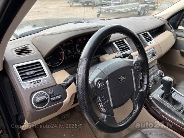 Black Land Rover Range Rover Sport 2011 in Parnu, with an engine capacity of 3.00 L and mileage of 158 thousand km for 10900 €, photo 11 on AUTOMOTO.COM.LV