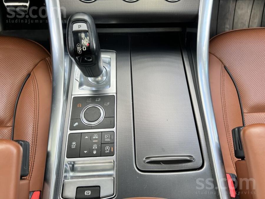 Melns Land Rover Range Rover Sport 2018 Tallina, ar dzinēja tilpumu 3.00 L un nobraukumu 150 tūkst. km par 21990 €, foto 22 vietnē AUTOMOTO.COM.LV