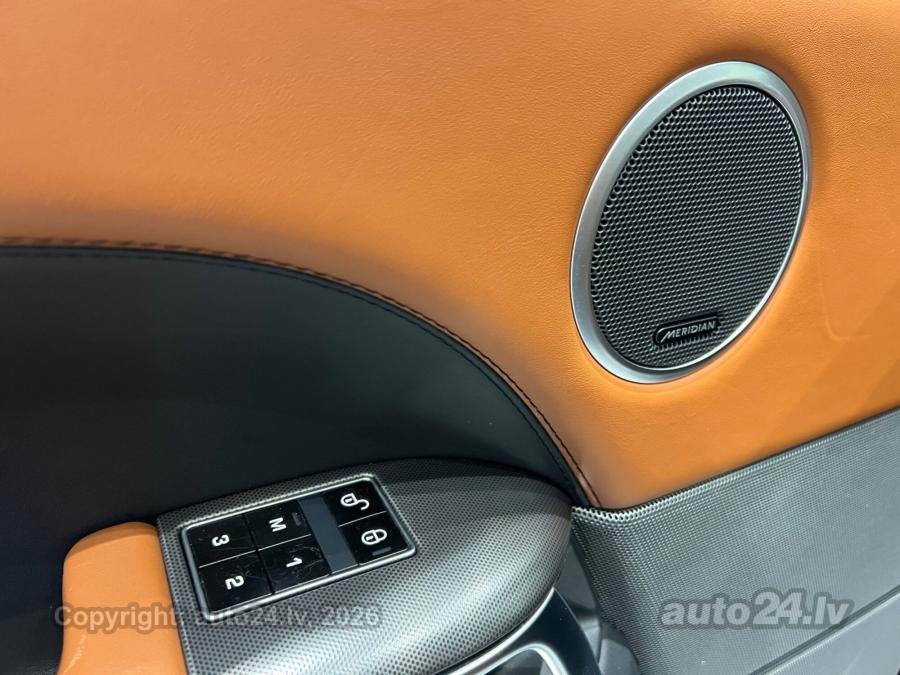 Black Land Rover Range Rover Sport 2018 in Tallinn, with an engine capacity of 3.00 L and mileage of 102 thousand km for 19900 €, photo 25 on AUTOMOTO.COM.LV