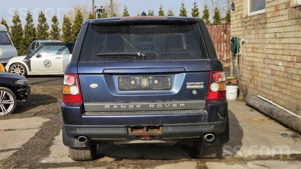 Blue Land Rover Range Rover Sport 2006 in Jelgava, with an engine capacity of 4.20 L and mileage of 380 thousand km for 1950 €, photo 9 on AUTOMOTO.COM.LV