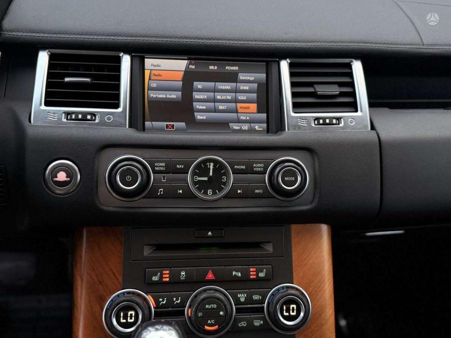 Zils Land Rover Range Rover Sport 2011 Ignalina, ar dzinēja tilpumu 2.99 L un nobraukumu 240 tūkst. km par 6800 €, foto 19 vietnē AUTOMOTO.COM.LV