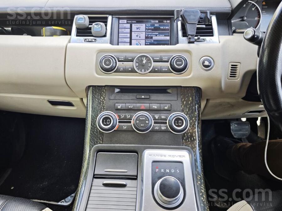 Zils Land Rover Range Rover Sport 2013 Jelgava, ar dzinēja tilpumu 3.00 L un nobraukumu 328 tūkst. km par 3850 €, foto 9 vietnē AUTOMOTO.COM.LV