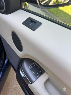 Blue Land Rover Range Rover Sport 2016 in Telschi, with an engine capacity of 2.99 L and mileage of 230 thousand km for 10500 €, photo 15 on AUTOMOTO.COM.LV