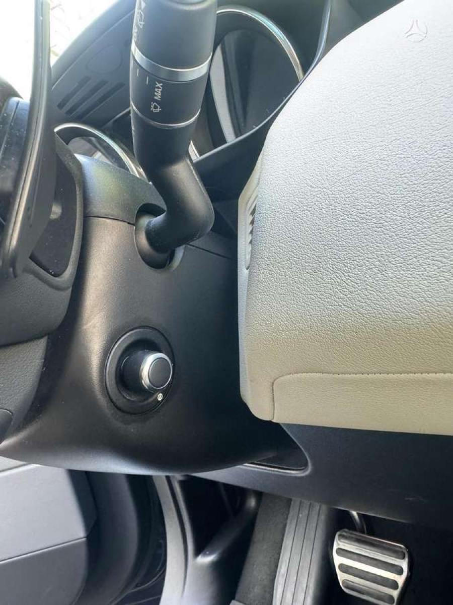 Blue Land Rover Range Rover Sport 2016 in Telschi, with an engine capacity of 2.99 L and mileage of 230 thousand km for 10500 €, photo 20 on AUTOMOTO.COM.LV