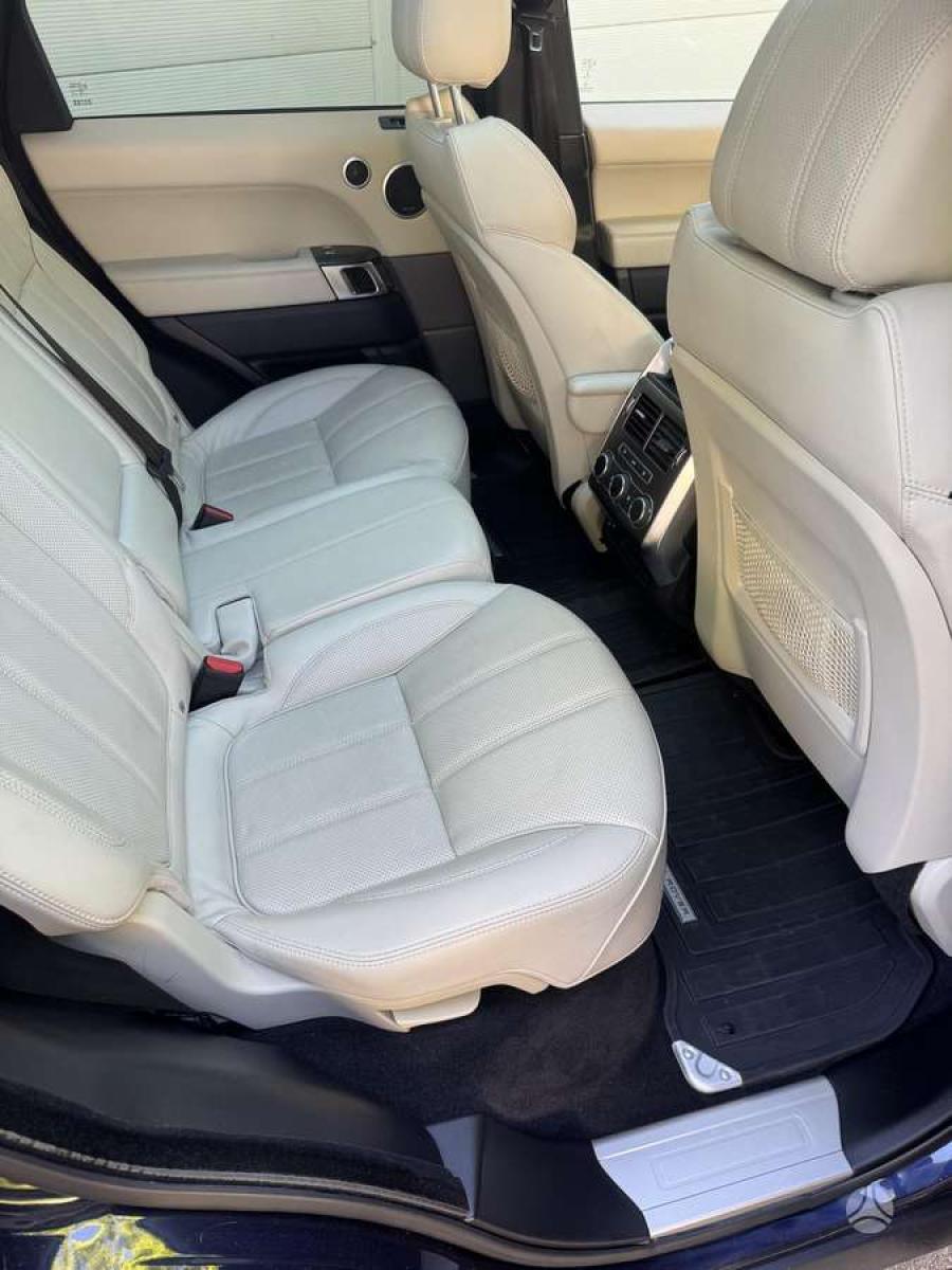 Zils Land Rover Range Rover Sport 2016 Telšiai, ar dzinēja tilpumu 2.99 L un nobraukumu 230 tūkst. km par 10200 €, foto 24 vietnē AUTOMOTO.COM.LV