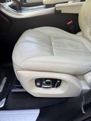 Blue Land Rover Range Rover Sport 2016 in Telschi, with an engine capacity of 2.99 L and mileage of 230 thousand km for 9900 €, photo 15 on AUTOMOTO.COM.LV