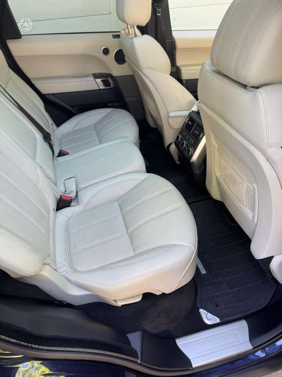 Blue Land Rover Range Rover Sport 2016 in Telschi, with an engine capacity of 2.99 L and mileage of 230 thousand km for 9900 €, photo 26 on AUTOMOTO.COM.LV