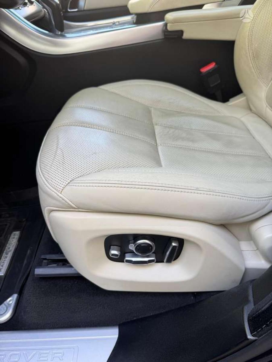 Zils Land Rover Range Rover Sport 2016 Telšiai, ar dzinēja tilpumu 2.99 L un nobraukumu 230 tūkst. km par 9500 €, foto 8 vietnē AUTOMOTO.COM.LV