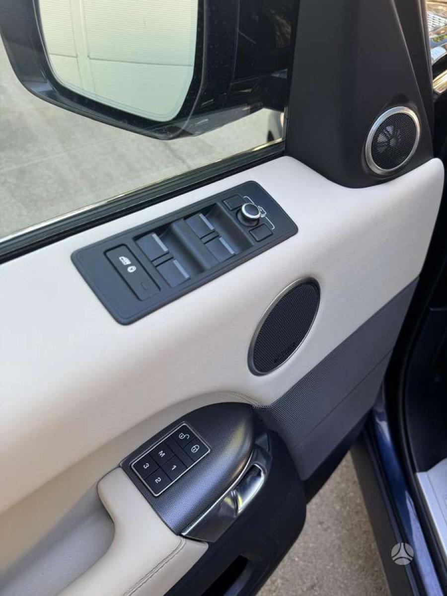 Zils Land Rover Range Rover Sport 2016 Telšiai, ar dzinēja tilpumu 2.99 L un nobraukumu 230 tūkst. km par 9500 €, foto 10 vietnē AUTOMOTO.COM.LV