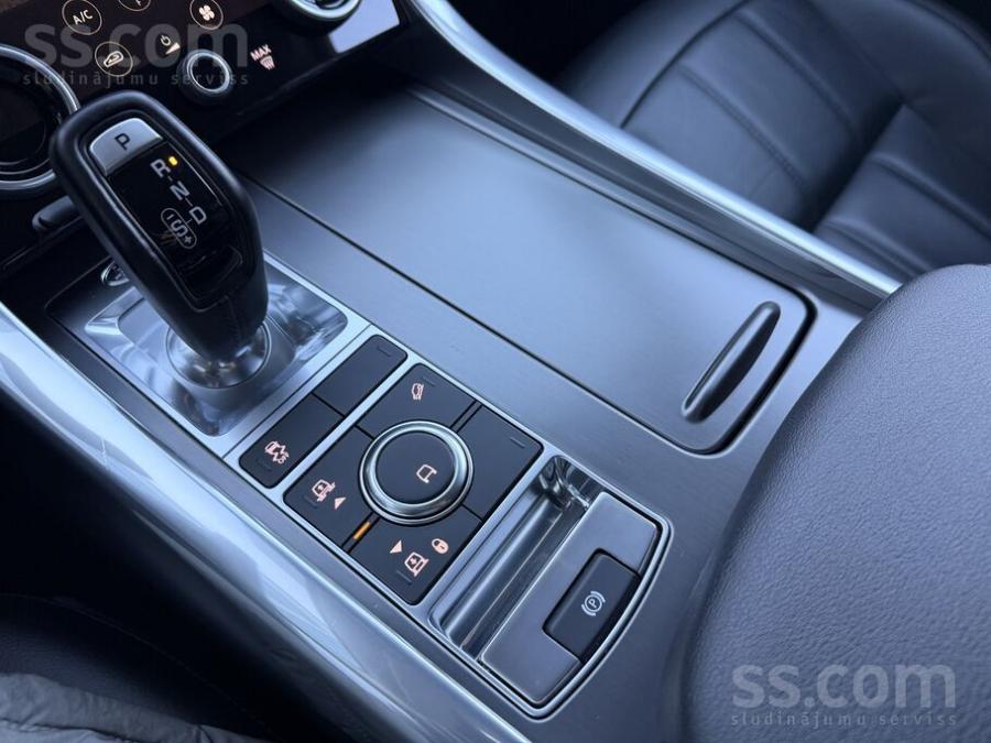 Zils Land Rover Range Rover Sport 2020 Rīga, ar dzinēja tilpumu 3.00 L un nobraukumu 87 tūkst. km par 26900 €, foto 20 vietnē AUTOMOTO.COM.LV
