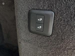 Zils Land Rover Range Rover Sport 2020 Klaipėda, ar dzinēja tilpumu 3.00 L un nobraukumu 88 tūkst. km par 33300 €, foto 19 vietnē AUTOMOTO.COM.LV