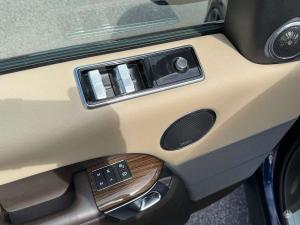 Zils Land Rover Range Rover Sport 2020 Klaipėda, ar dzinēja tilpumu 3.00 L un nobraukumu 88 tūkst. km par 33300 €, foto 42 vietnē AUTOMOTO.COM.LV