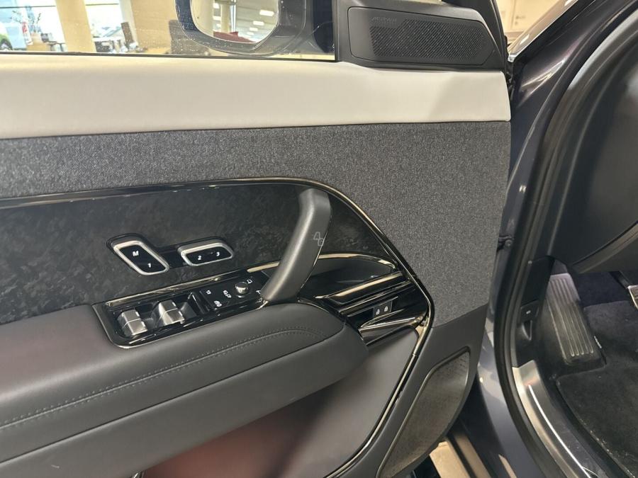 Zils Land Rover Range Rover Sport 2023 Viļņa, ar dzinēja tilpumu 3.00 L un nobraukumu 48 tūkst. km par 95000 €, foto 10 vietnē AUTOMOTO.COM.LV