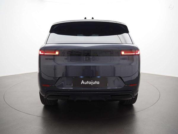Ленд Ровер Рендж Ровер Спорт 2024 в Вильнюс на AUTOMOTO.COM.LV Синий Ленд Ровер Рендж Ровер Спорт 2024 в Вильнюс, объемом двигателя 3.00 л и пробегом 36 тыс. км за 89000 €, фото 6 на AUTOMOTO.COM.LV