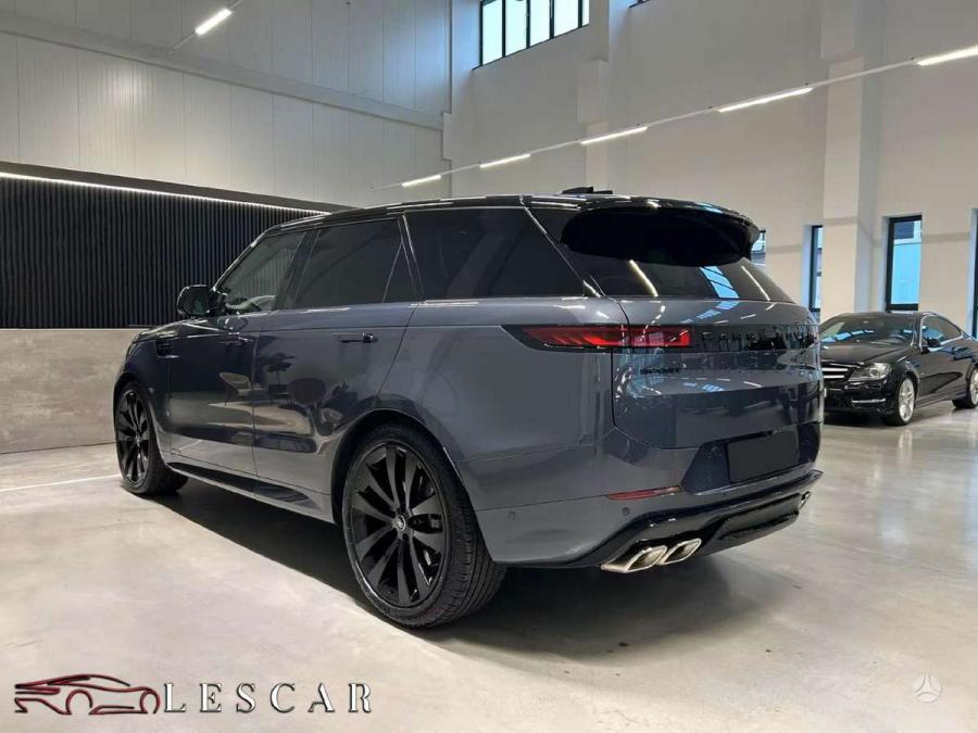 Zils Land Rover Range Rover Sport 2025 Viļņa, ar dzinēja tilpumu 4.40 L un nobraukumu 9 tūkst. km par 137000 €, foto 2 vietnē AUTOMOTO.COM.LV