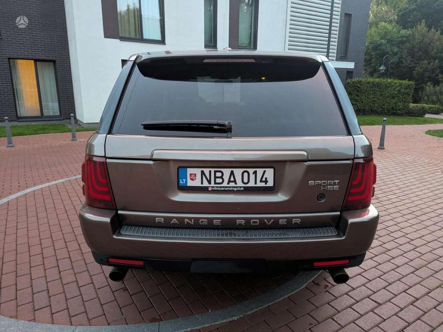 Brown Land Rover Range Rover Sport 2010 in Vilnius, with an engine capacity of 2.99 L and mileage of 299 thousand km for 7900 €, photo 8 on AUTOMOTO.COM.LV