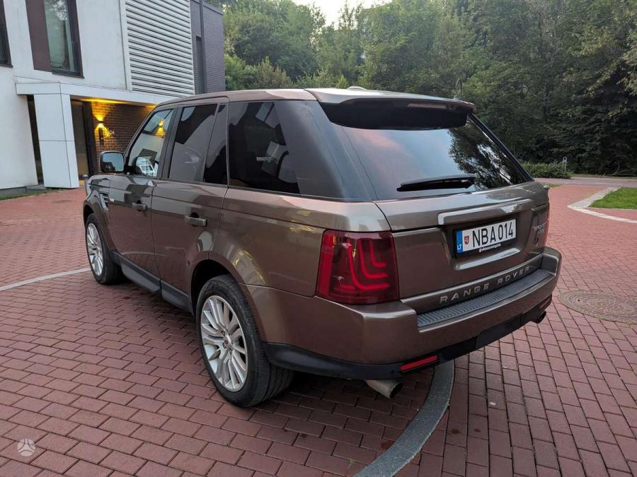 Brown Land Rover Range Rover Sport 2010 in Vilnius, with an engine capacity of 2.99 L and mileage of 299 thousand km for 7900 €, photo 9 on AUTOMOTO.COM.LV