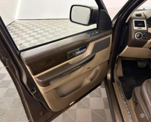 Brūns Land Rover Range Rover Sport 2011 Marijampole, ar dzinēja tilpumu 2.99 L un nobraukumu 255 tūkst. km par 10500 €, foto 7 vietnē AUTOMOTO.COM.LV