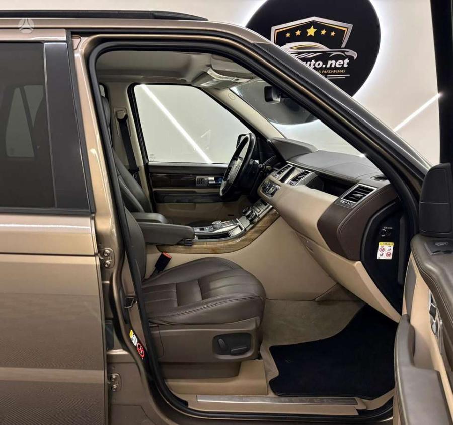 Brown Land Rover Range Rover Sport 2011 in Marijampole, with an engine capacity of 2.99 L and mileage of 255 thousand km for 9500 €, photo 15 on AUTOMOTO.COM.LV
