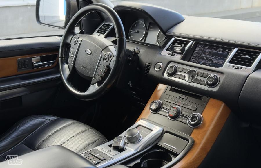 Brūns Land Rover Range Rover Sport 2012 Klaipėda, ar dzinēja tilpumu 3.00 L un nobraukumu 328 tūkst. km par 10400 €, foto 8 vietnē AUTOMOTO.COM.LV