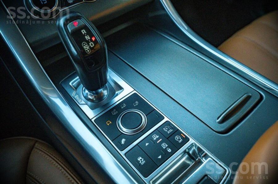 Brūns Land Rover Range Rover Sport 2014 Rīga, ar dzinēja tilpumu 3.00 L un nobraukumu 170 tūkst. km par 13990 €, foto 11 vietnē AUTOMOTO.COM.LV