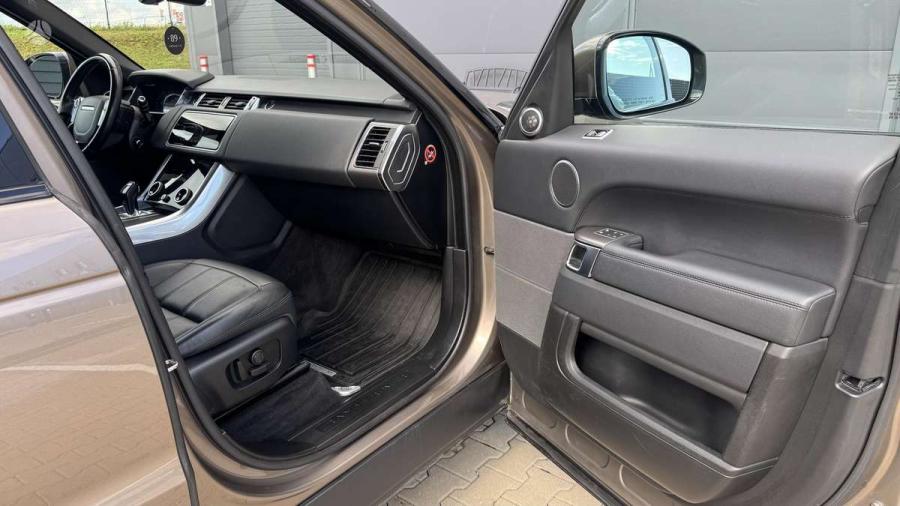 Brūns Land Rover Range Rover Sport 2018 Viļņa, ar dzinēja tilpumu 2.99 L un nobraukumu 189 tūkst. km par 25990 €, foto 19 vietnē AUTOMOTO.COM.LV