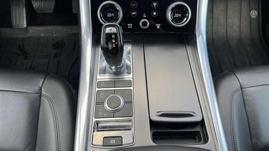 Brūns Land Rover Range Rover Sport 2018 Viļņa, ar dzinēja tilpumu 2.99 L un nobraukumu 189 tūkst. km par 25990 €, foto 26 vietnē AUTOMOTO.COM.LV